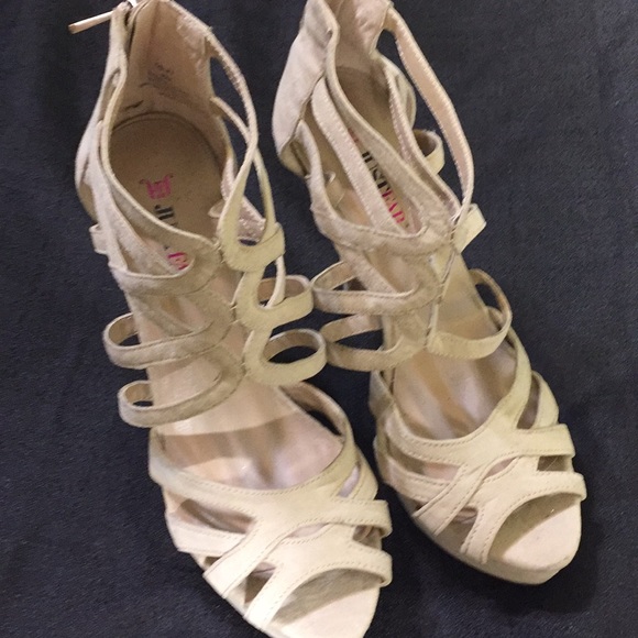 JustFab | Shoes | Justfab Heels Delft | Poshmark